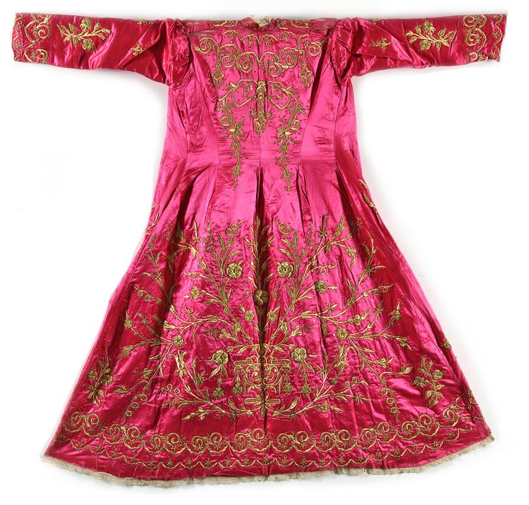 AN OTTOMAN BINDALLI DRESS