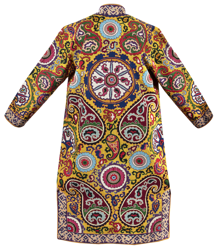 A YELLOW SILK CEREMONIAL MEN’S ROBE, CENTRAL ASIA, 19TH CENTURY