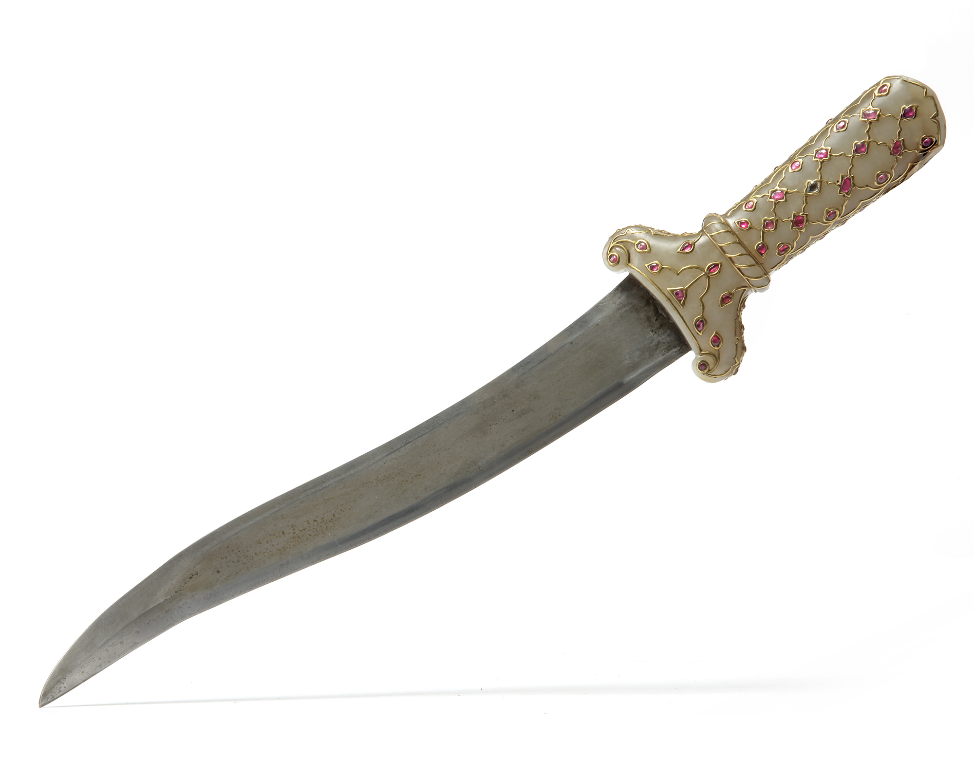 A FINE MUGHAL GEM-SET JADE-HILTED DAGGER, JAHANGIR PERIOD, 17TH CENTURY
