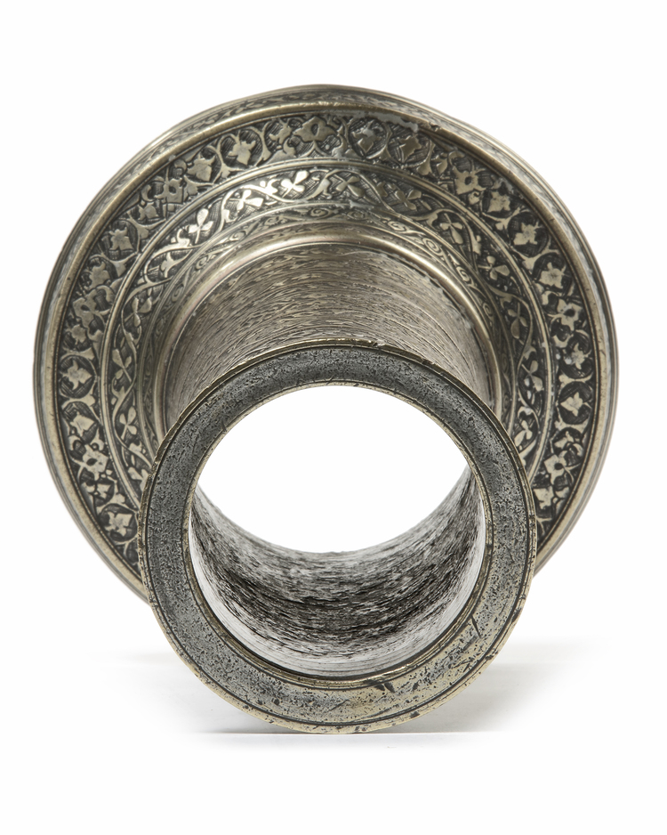 A SAFAVID BRASS TORCH STAND (SHAMDAN), PERSIA, 17TH CENTURY