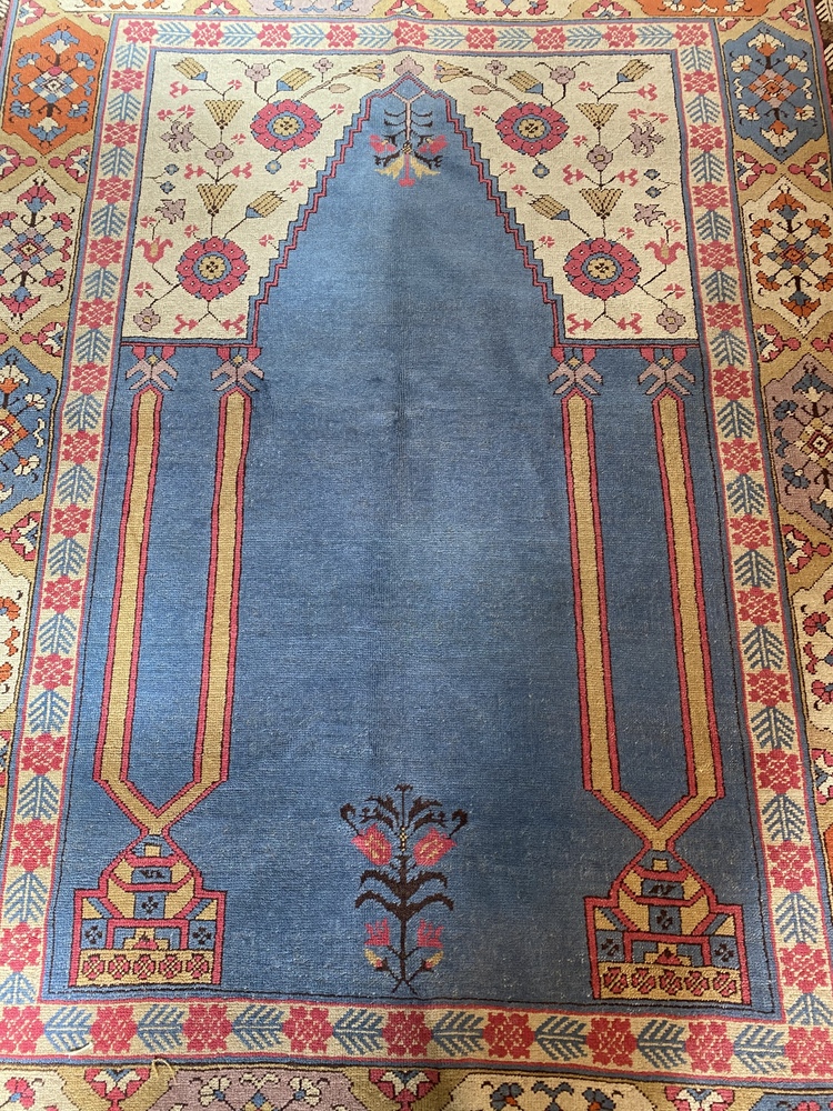 AN ANATOLIAN TUDUK RUG, CIRCA 1930