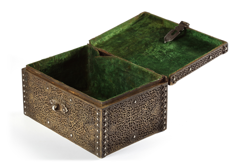A SAFAVID BRASS JEWELRY BOX, PERSIA, DATED 952 AH/1545 AD