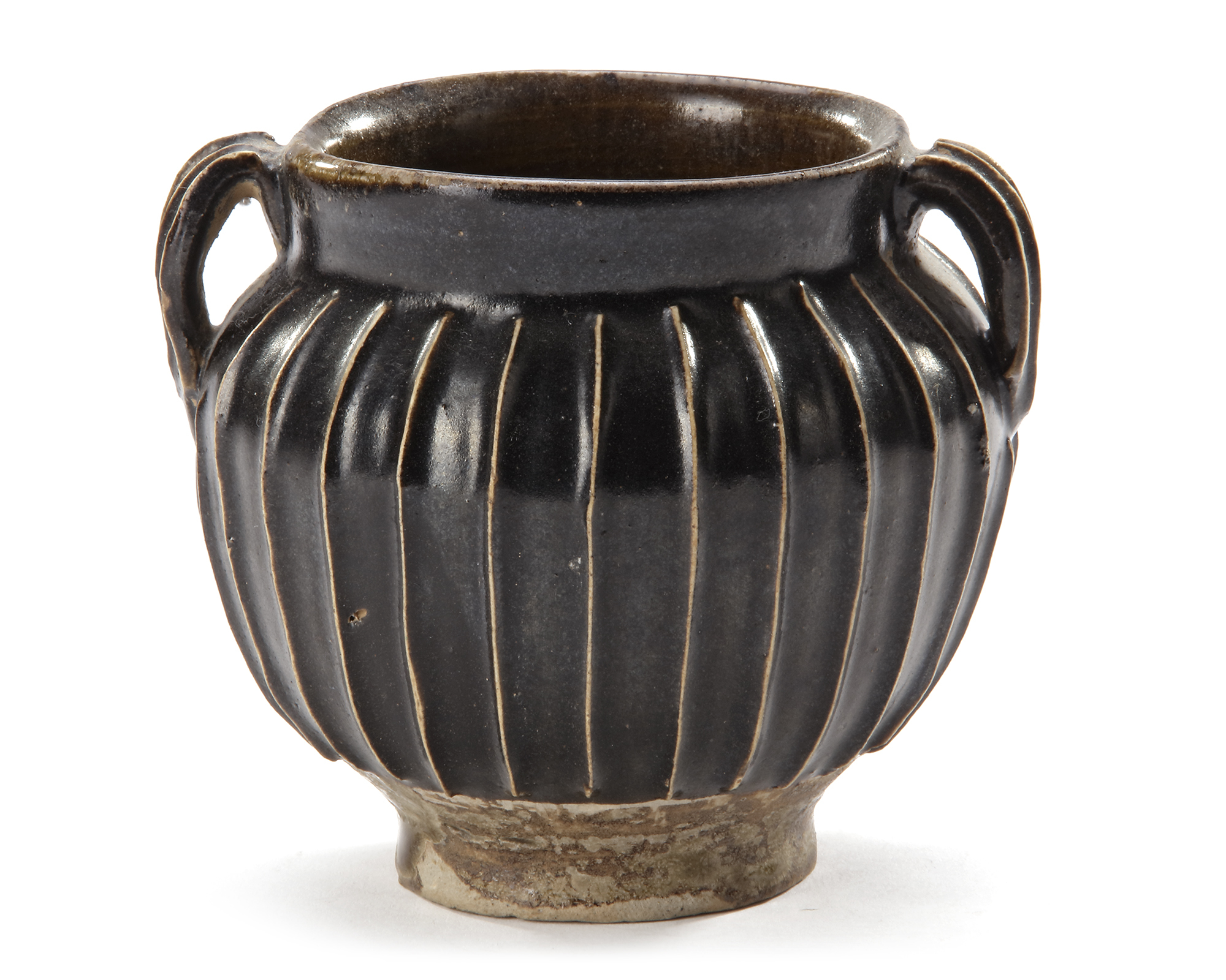 A CHINESE BLACK-GLAZED RIBBED JAR, NORTHERN SONG-JIN DYNASTY (960-1234)