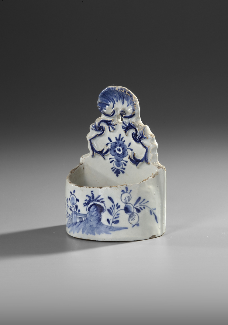A BLUE AND WHITE STOUP, DELFT, SECOND HALF 18TH CENTURY