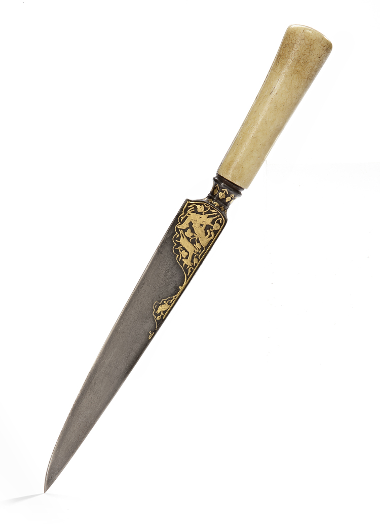 A SAFAVID GILT DECORATED DAGGER, PERSIA, 17TH CENTURY