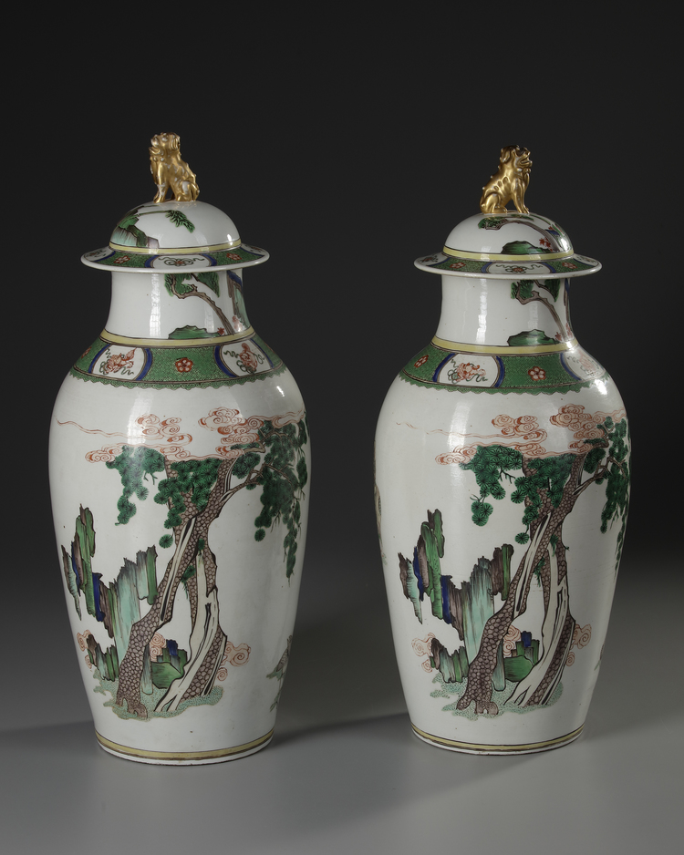 A PAIR OF SAMSON FAMILLE VERTE VASES, 20TH CENTURY