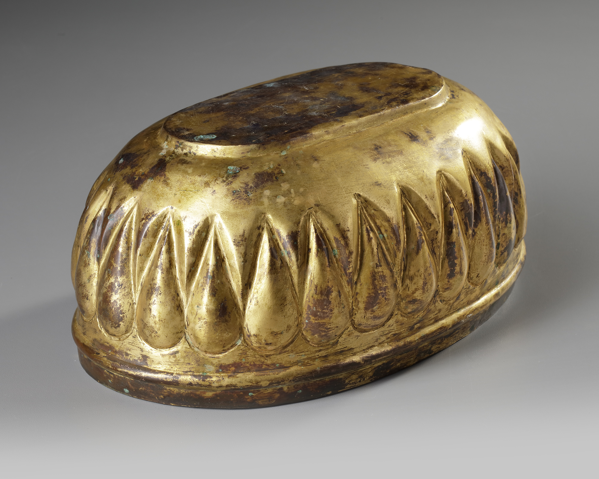AN OTTOMAN GILT-COPPER (TOMBAK) HAMMAM BOWL, 18TH CENTURY