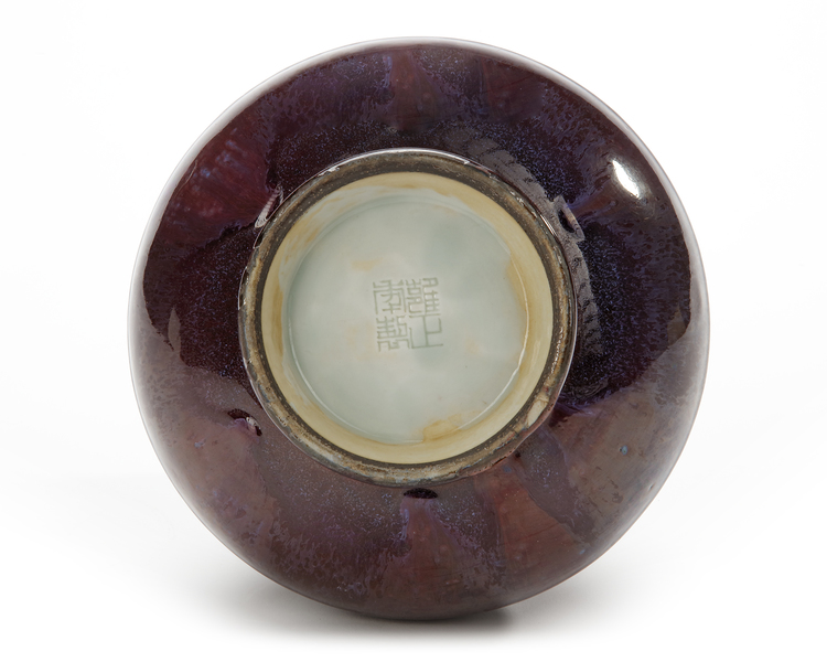 A CHINESE FLAMBE-GLAZED VASE, 19TH CENTURY