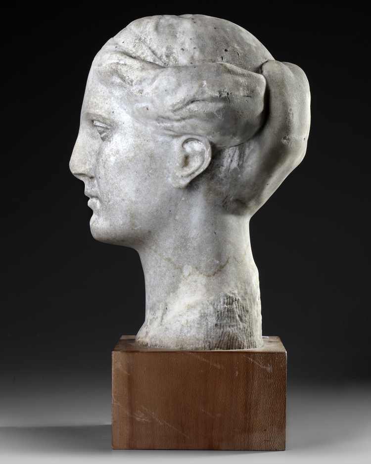 A MARBLE FEMALE HEAD, 17TH-18TH CENTURY