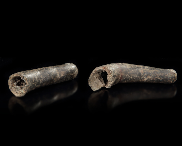 A PAIR OF TWO ROMAN FINGERS, 2ND CENTURY AD