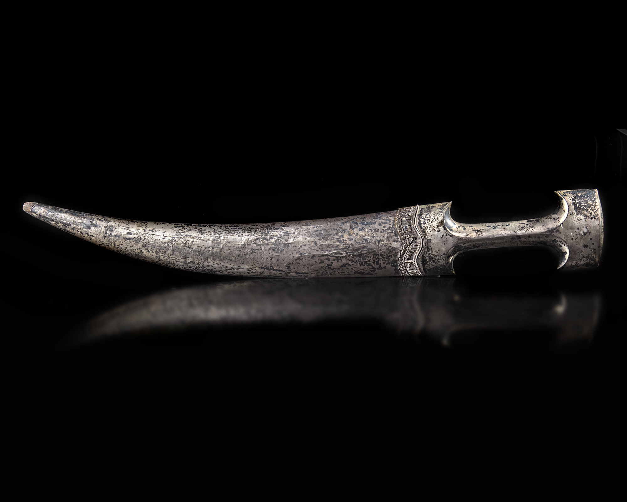 AN OTTOMAN SILVER DAGGER, (HANCER) TURKEY, 19TH CENTURY
