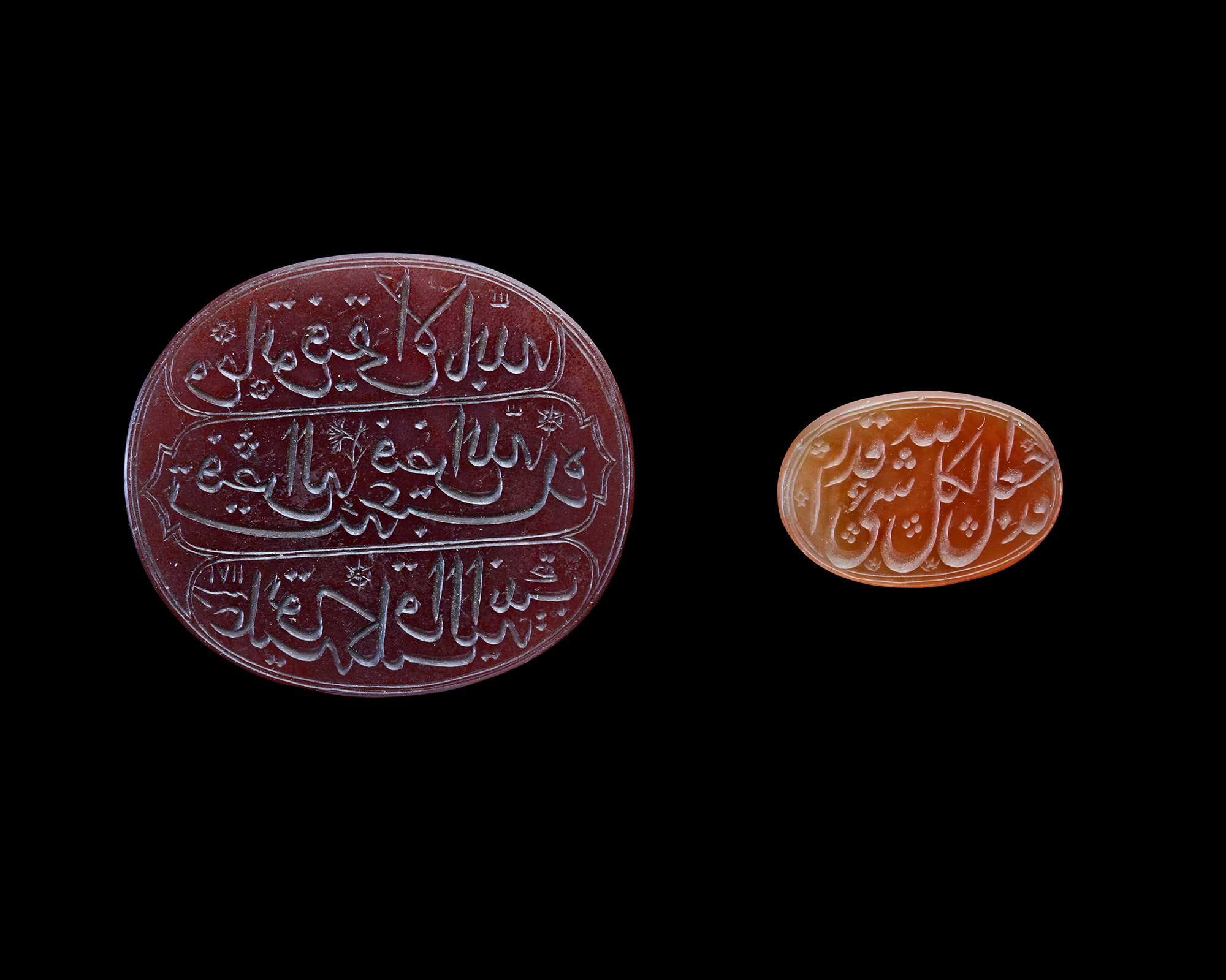 TWO PERSIAN AGATE SEALS, QAJAR PERIOD, 18TH CENTURY