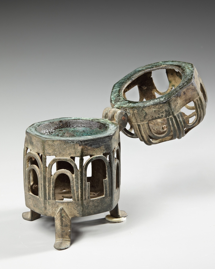 AN UMAYYAD BRONZE CENSER, CIRCA 8TH-9TH CENTURY AD