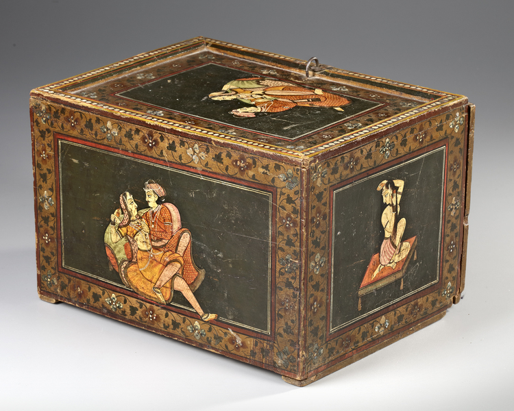 AN INDIAN LACQUERED WOOD BOX, KASHMIR, CIRCA 1900