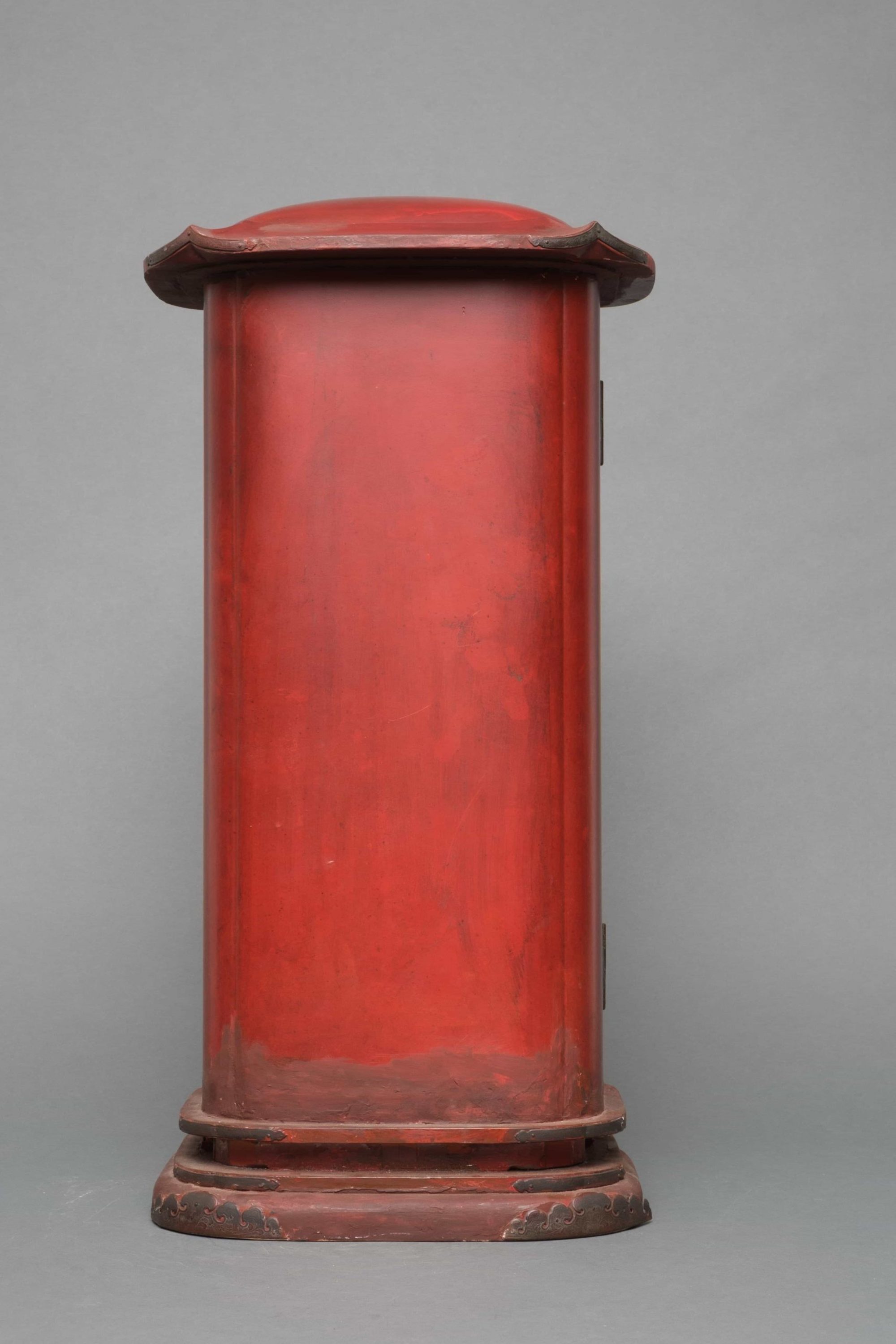 A JAPANESE LACQUERED WOODEN ZUSHI-SHRINE WITH AMIDA BUDDHA