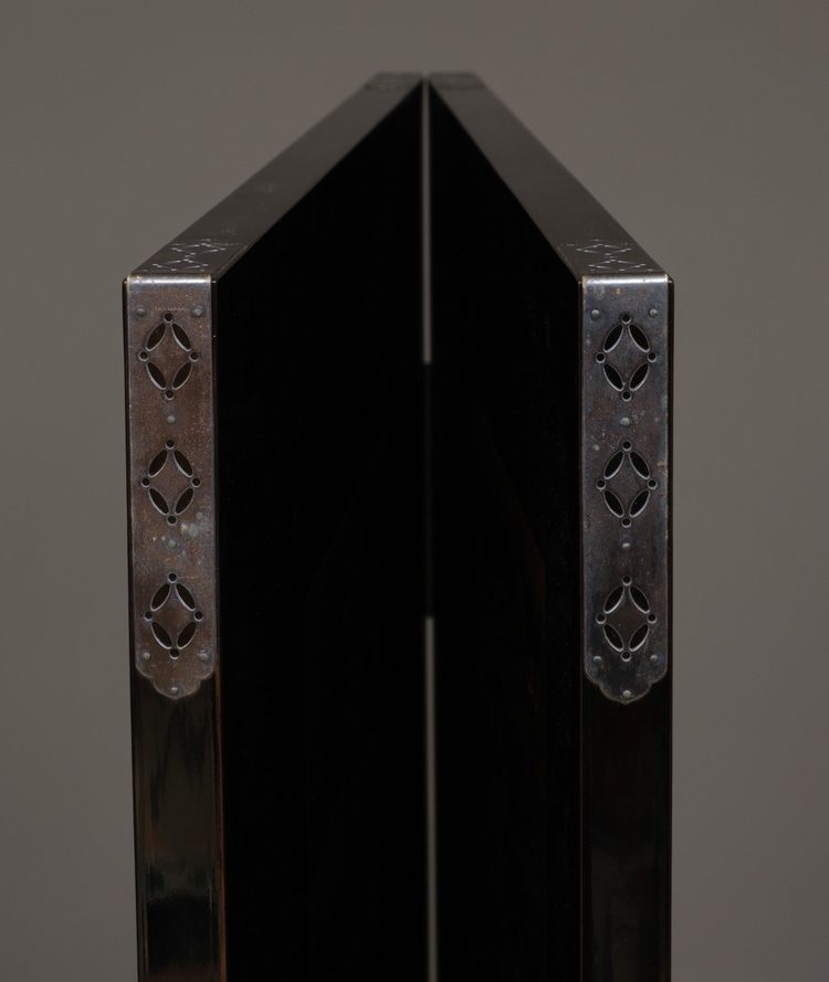 A JAPANESE LACQUERED 2-PANEL SCREEN BY MITSUO TAKANA, HEISEI PERIOD ...