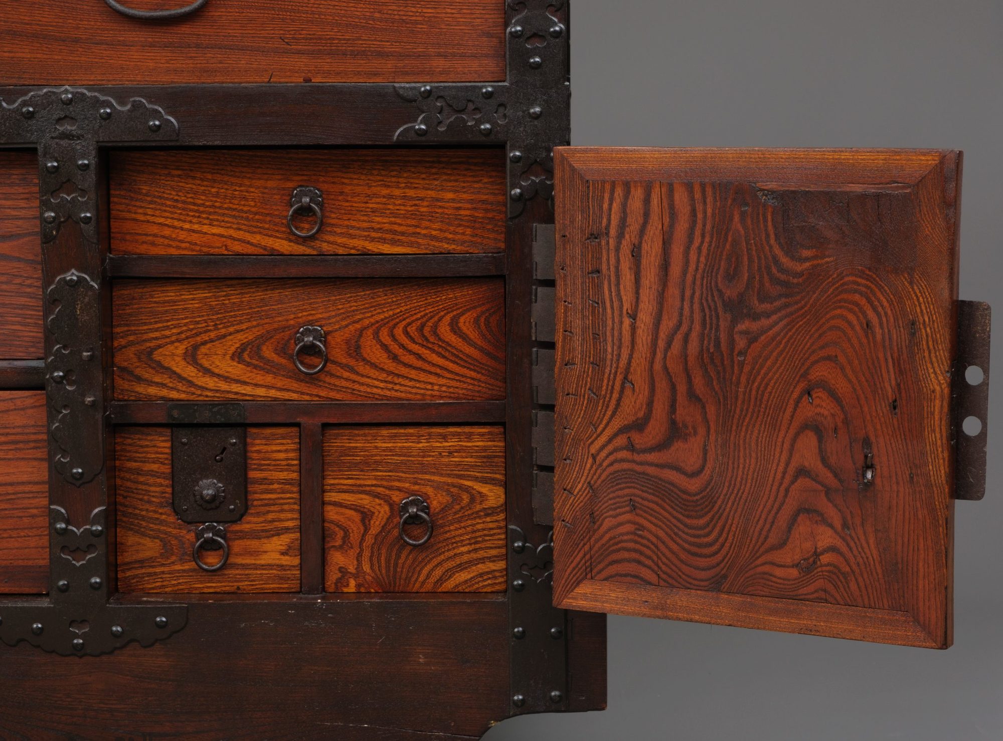 A JAPANESE KURUMA’DANSU 車箪笥 (WHEELED STORAGE CHEST, SECOND HALF 19TH ...