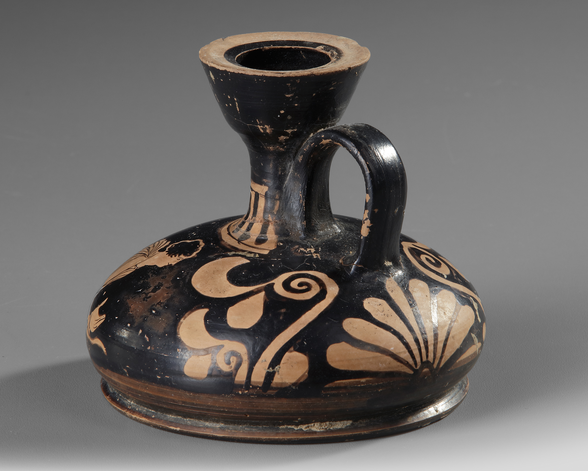 A LARGE RED-FIGURE SQUAD LEKYTHOS