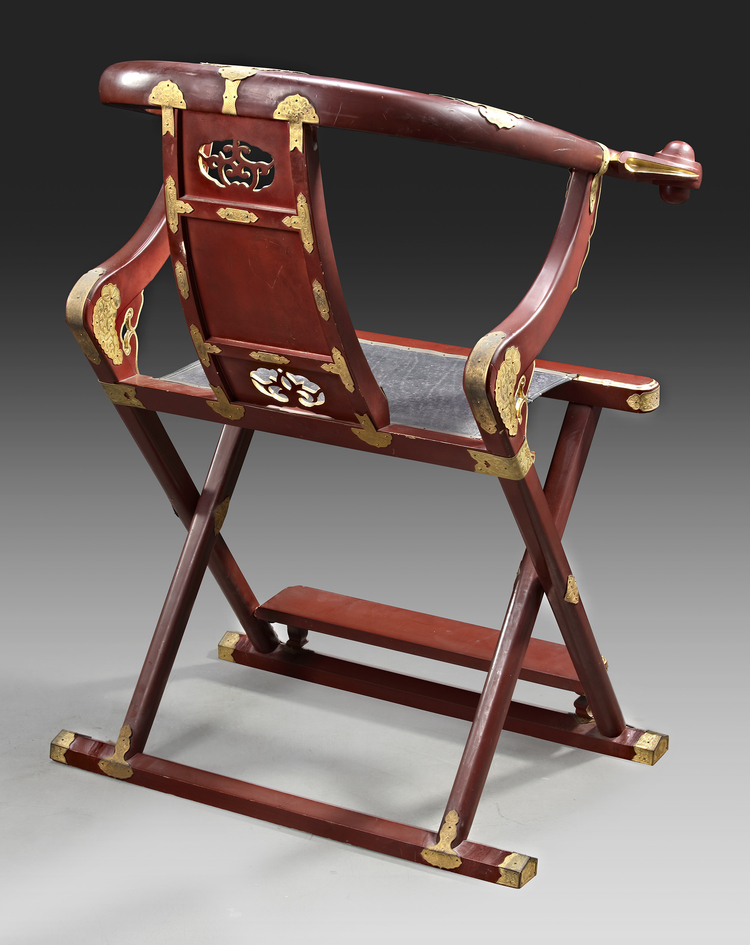 A JAPANESE TEMPLE MONKS CHAIR, MEIJI PERIOD (1868-1912)