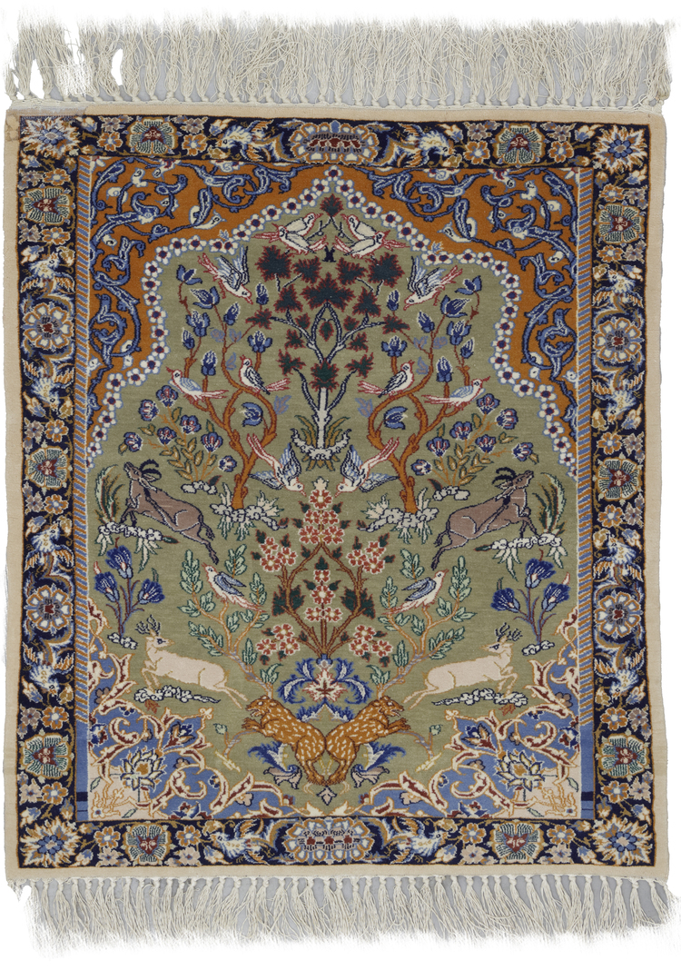 A SMALL FINE ISFAHAN RUG