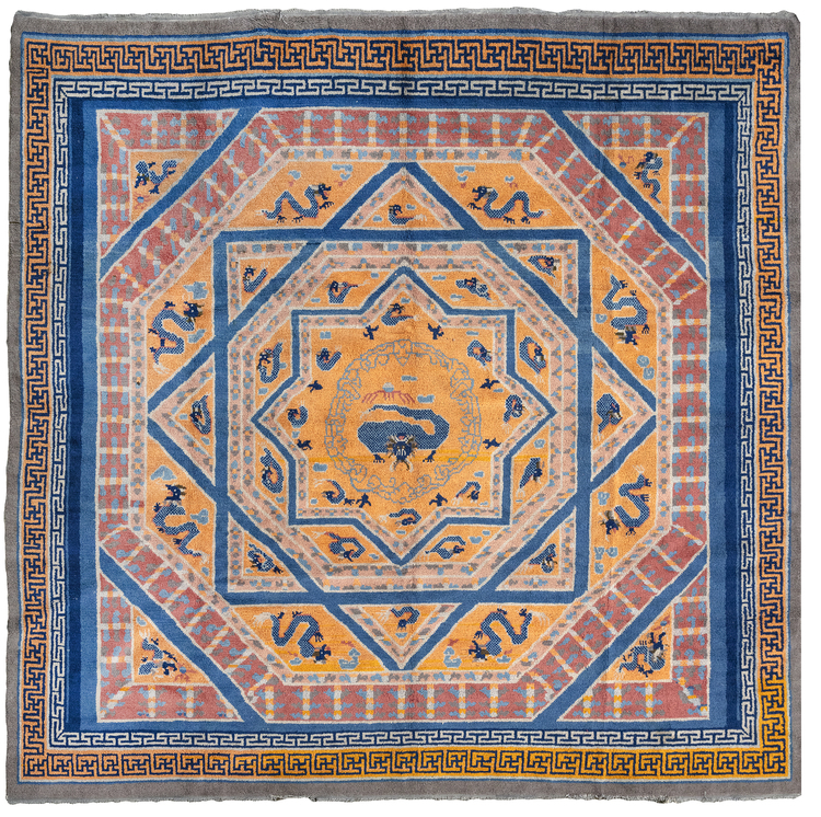 A RARE CHINESE DRAGON NINGXIA CARPET, 20TH CENTURY