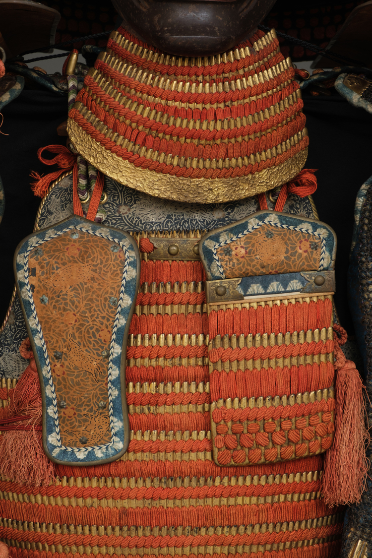 A GOLD LACQUER JAPANESE SUIT OF ARMOUR (YOROI), LATE EDO PERIOD