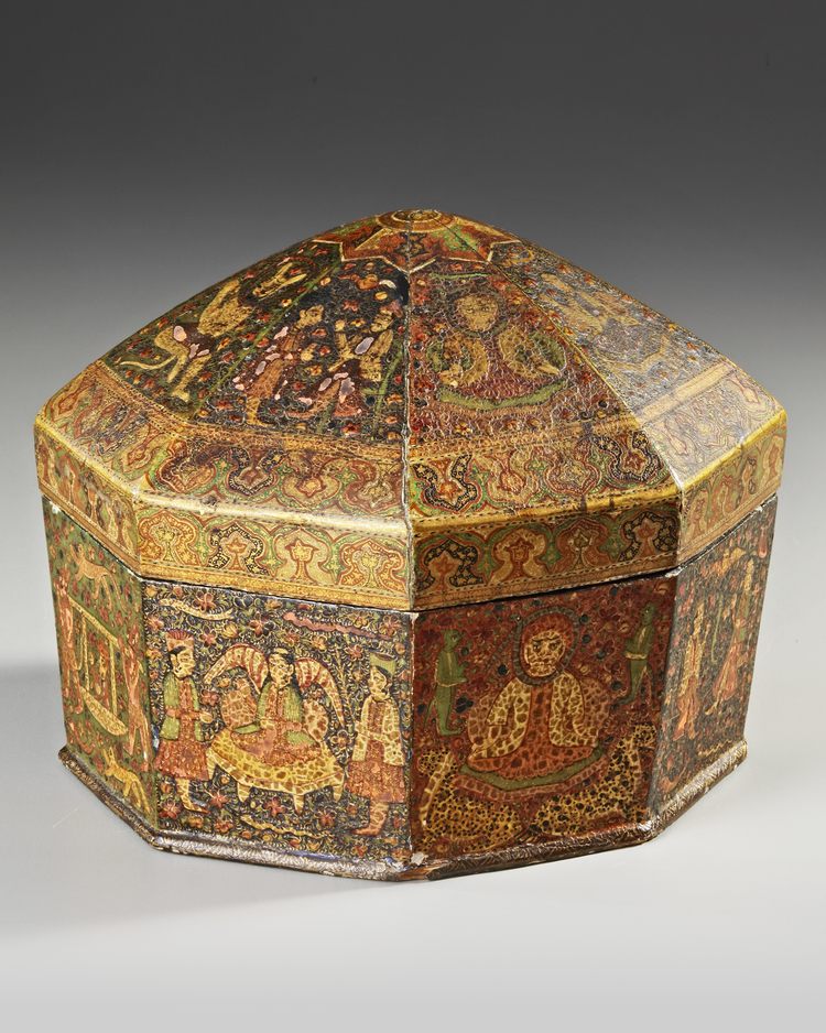 A KASHMIR OCTAGONAL LACQUER BOX WITH COURT SCENES, LATE 18TH CENTURY