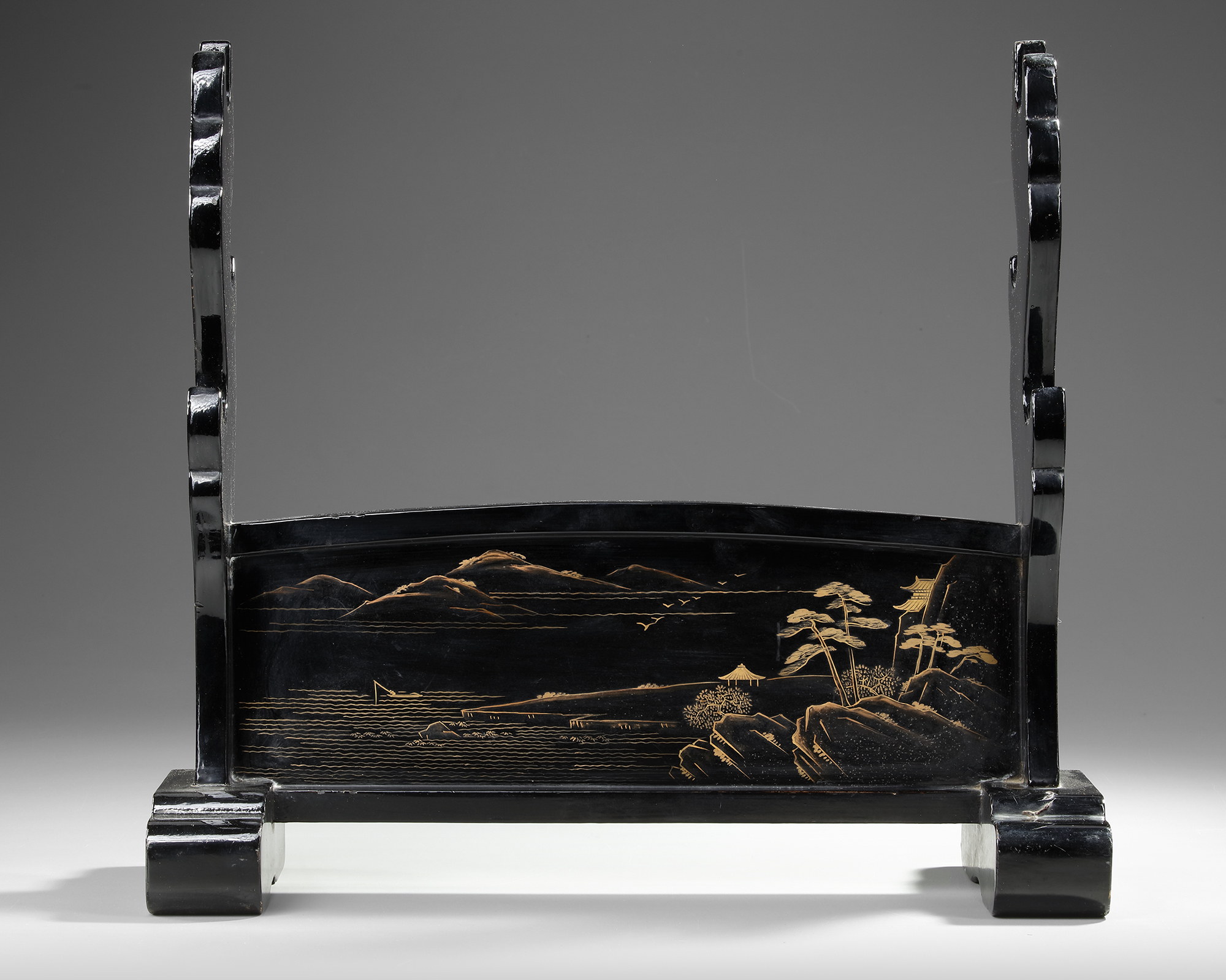 A JAPANESE LACQUERED KATANA-SWORD STAND, MEIJI PERIOD (1868-1912)