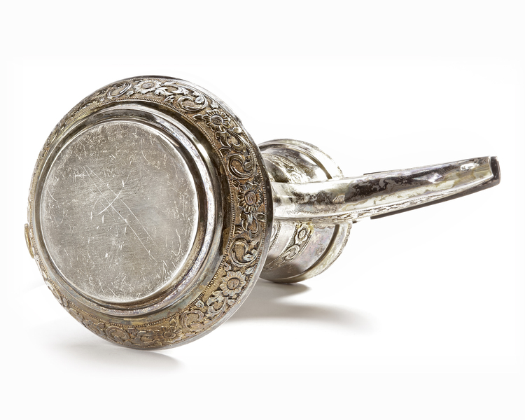 SILVER COFFEE POT (DALLAH) – OMAN, EARLY 20TH CENTURY