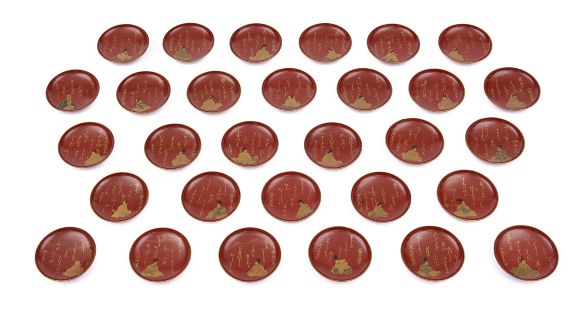 A lot with 30 pieces flat red lacquered sake-plates (hikisakazuki)
